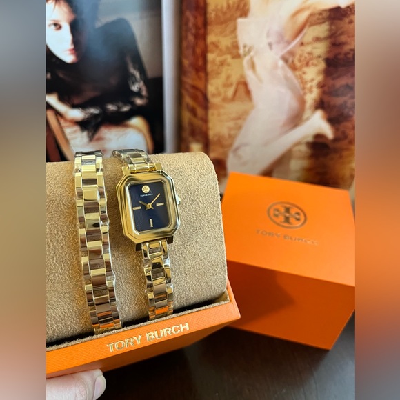 Tory Burch | Accessories | Tory Burch Tbw56 Robinson Ladies Quartz Gold ...